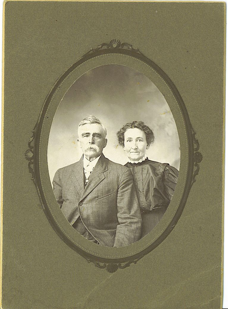 Robert and Isabella Royston – Family Locket