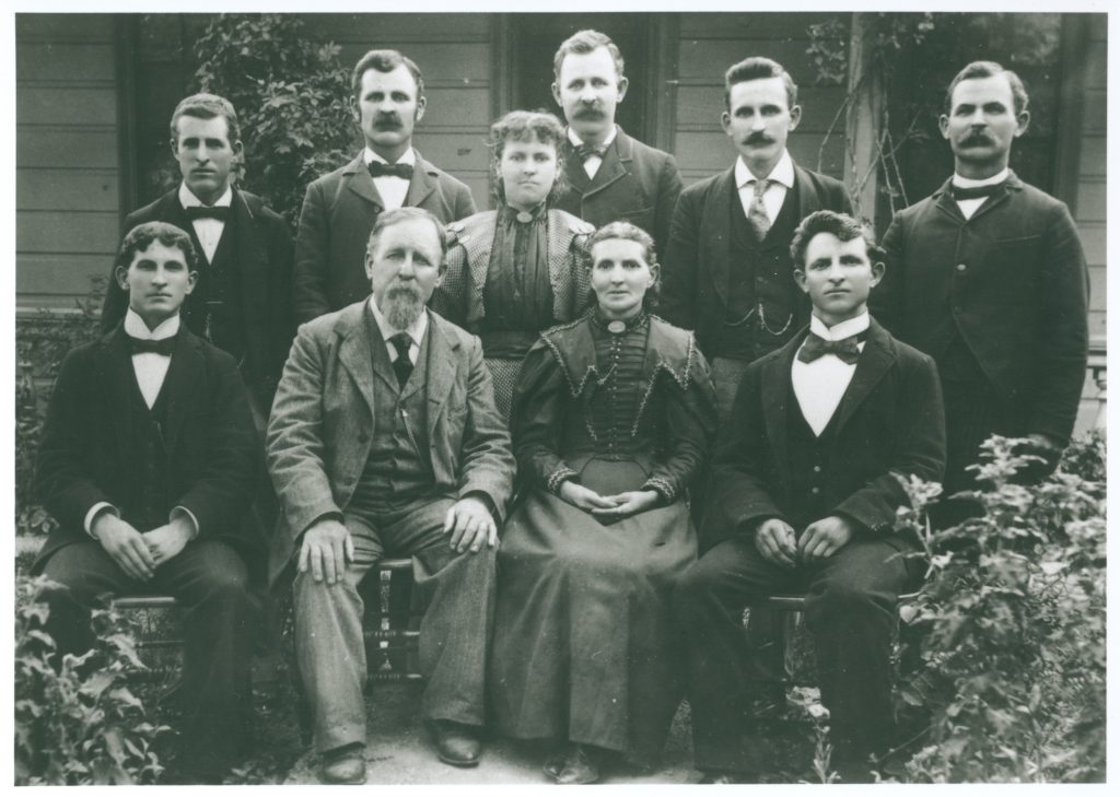 sarah jane miller – Family Locket