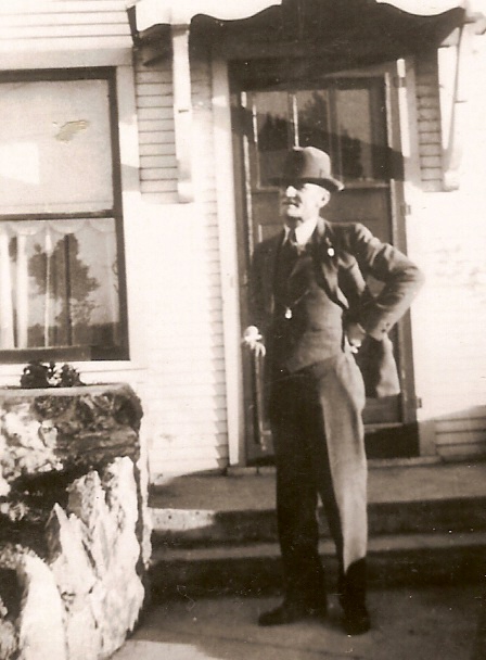 Edward Kelsey – Family Locket